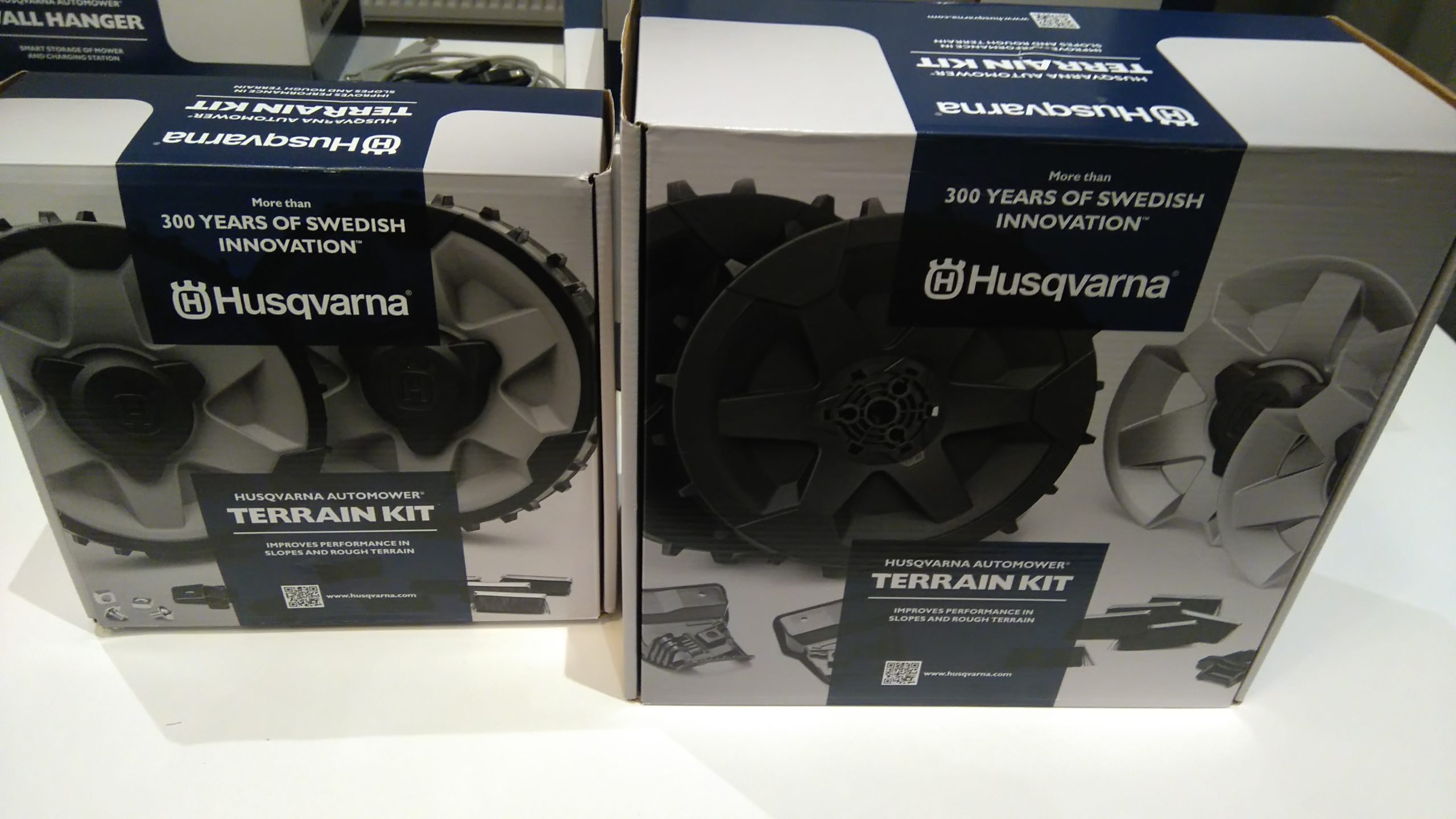 Maastopyöräsarja, Husqvarna Automower® 320, 330X, 420 ja 430X ja 450X ...